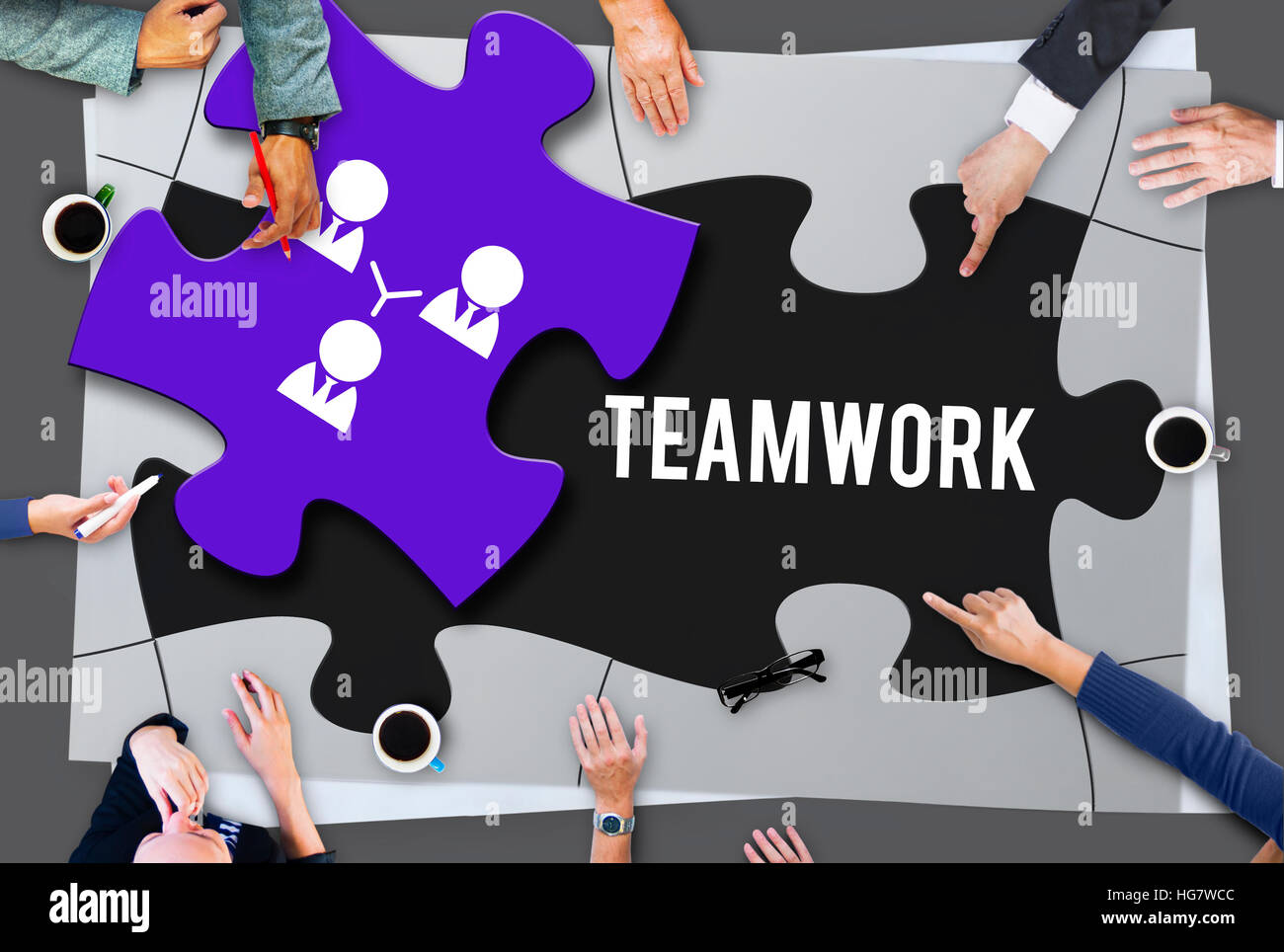Team collaboration hi-res stock photography and images - Alamy