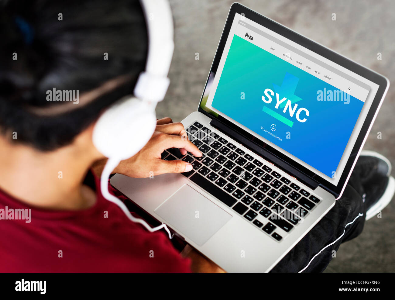 Data Storage Sync Technology Concept Stock Photo - Alamy
