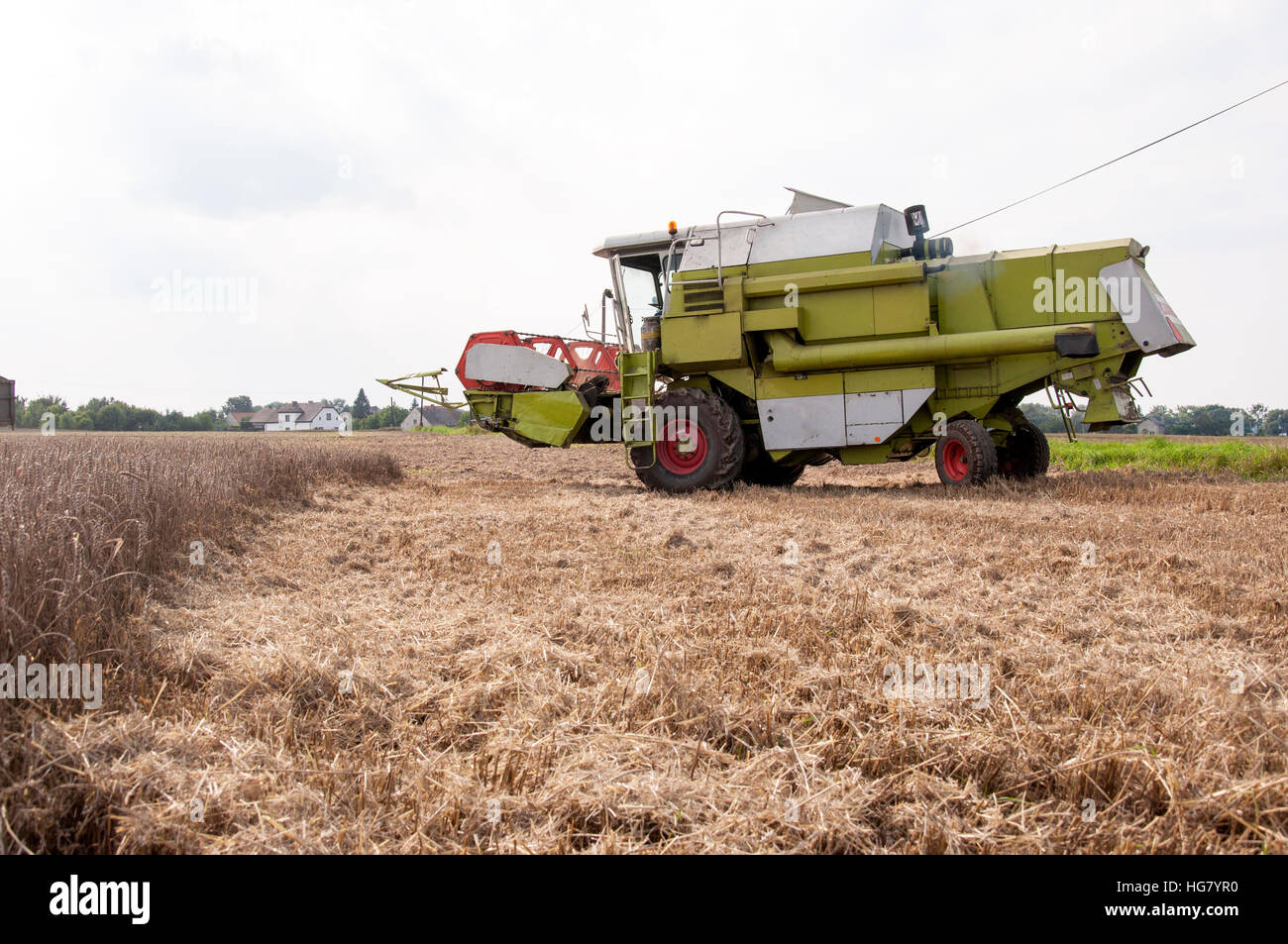 Combine harvest hi-res stock photography and images - Alamy