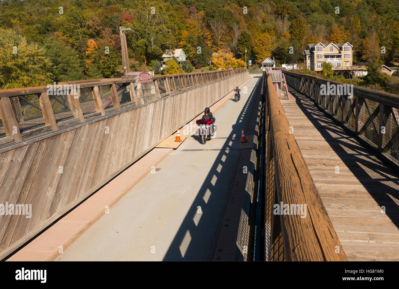 Roebling Delaware Aqueduct Stock Photo - Alamy