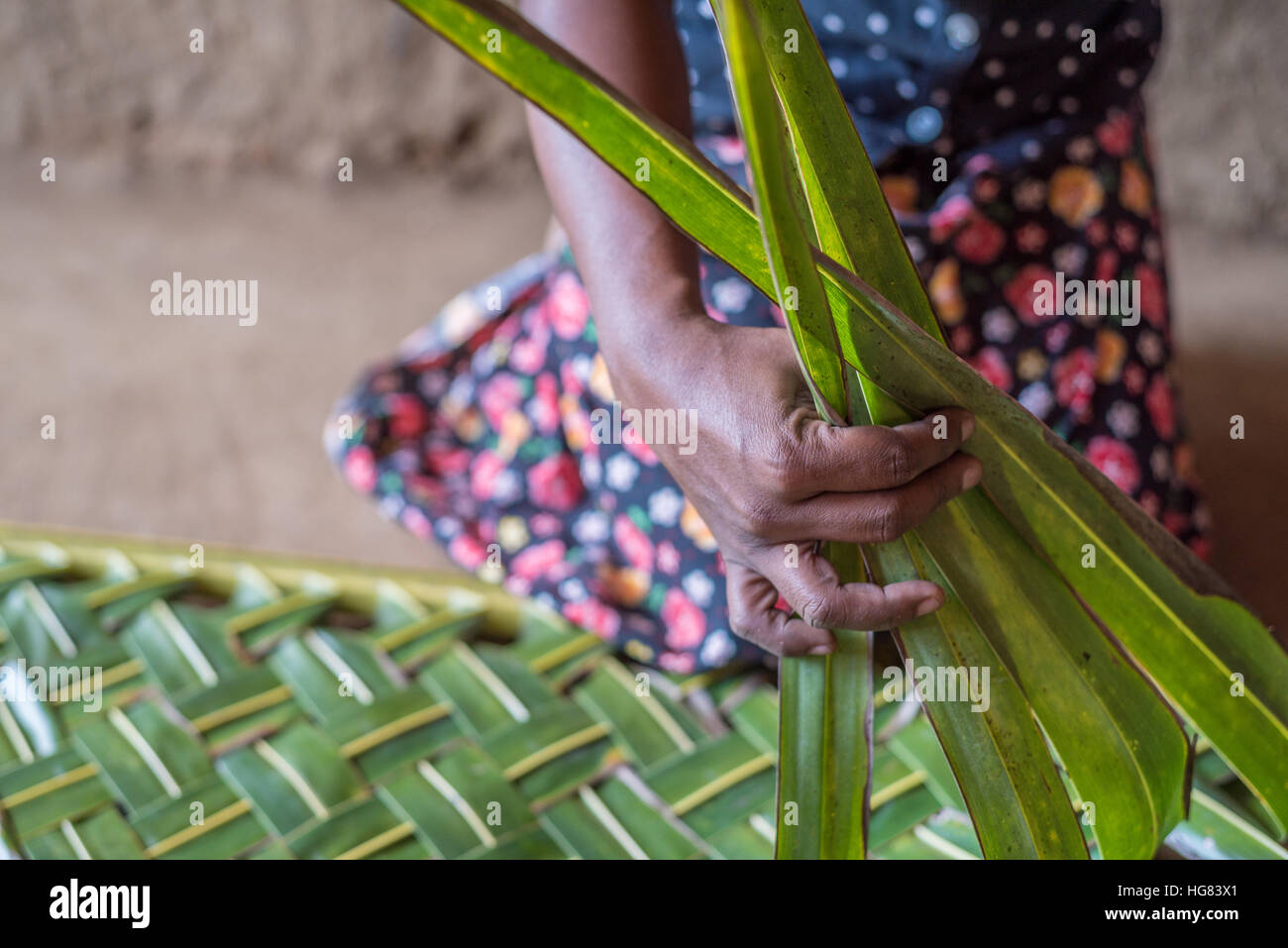 Weaving the coconut leaf hi-res stock photography and images - Alamy