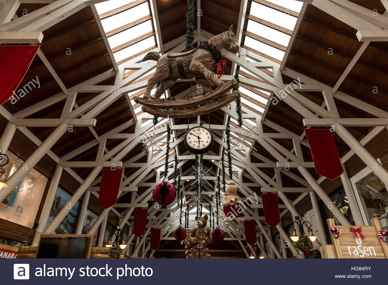 Brazil Shopping Mall Stock Photos & Brazil Shopping Mall Stock Images ...