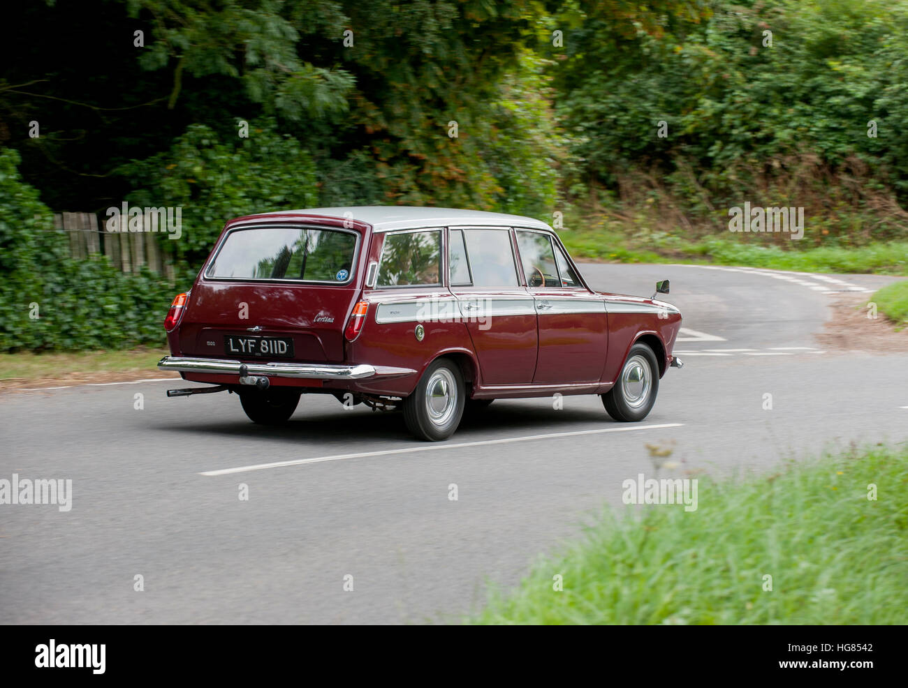 1965 ford cortina estate classic hi-res stock photography and images ...