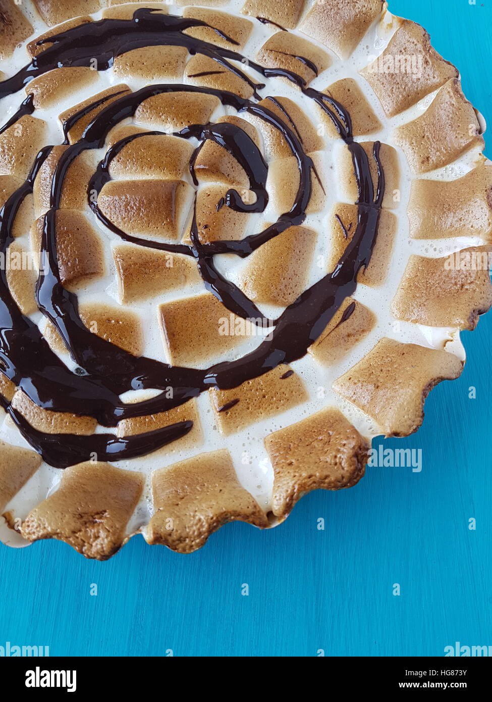 Sweet chocolate tart cake hi-res stock photography and images - Alamy