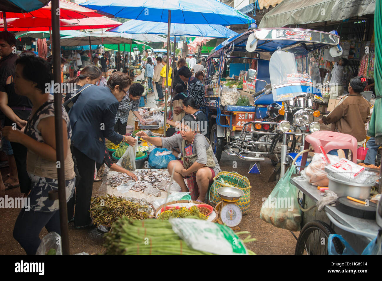 Sadet market hi-res stock photography and images - Alamy