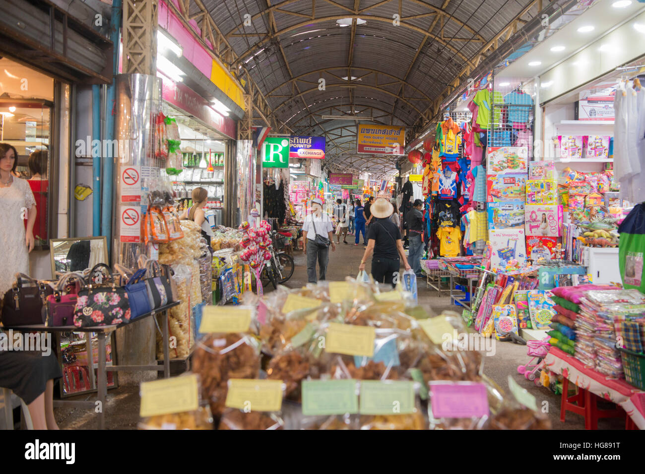 Sadet market hi-res stock photography and images - Alamy
