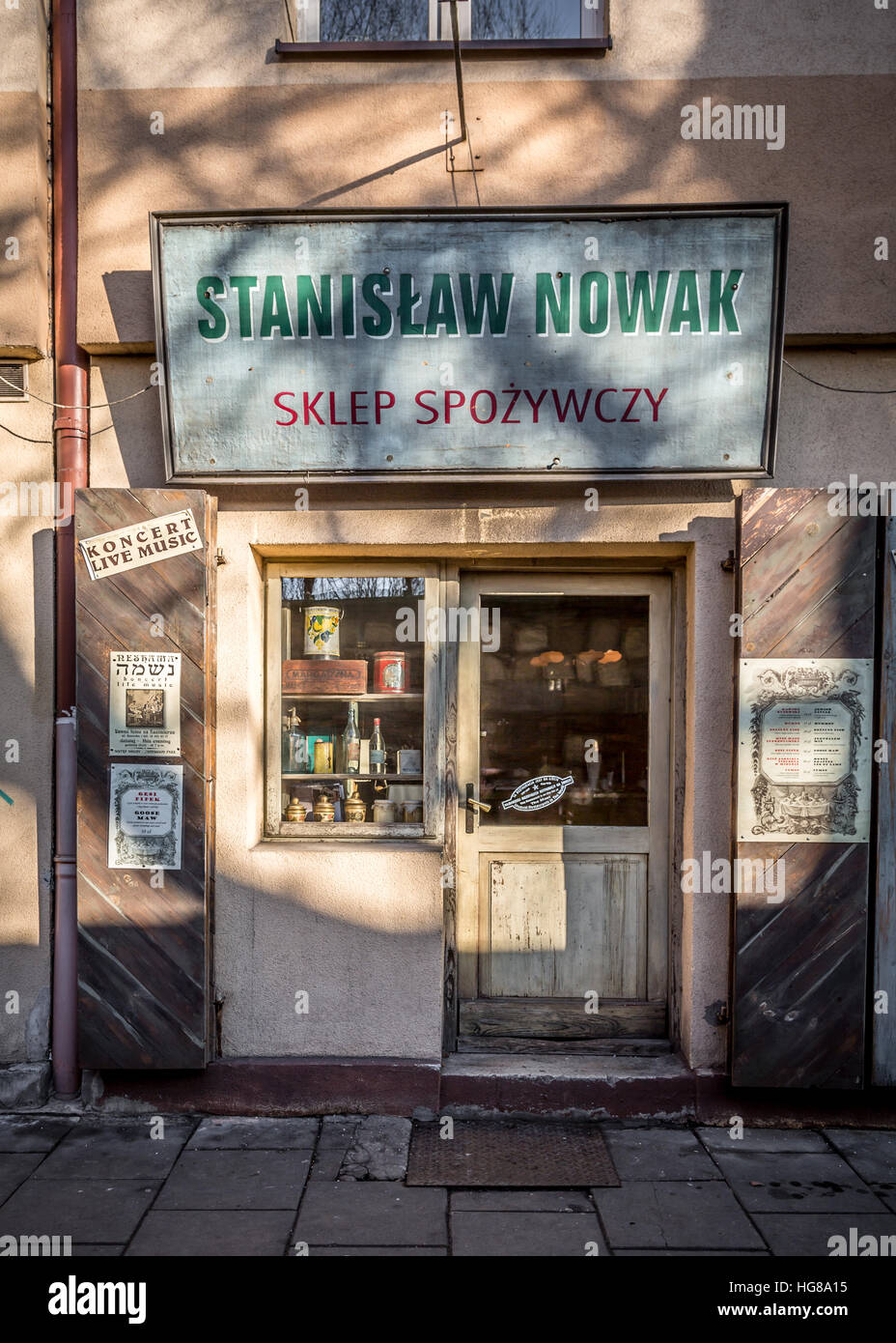Poland, Krakow, old Jewish shop no longer open in the Kazimierz ...