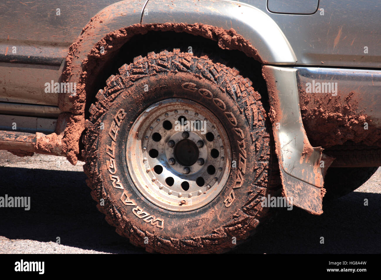 Muddy wheel on Jeep Stock Photo - Alamy