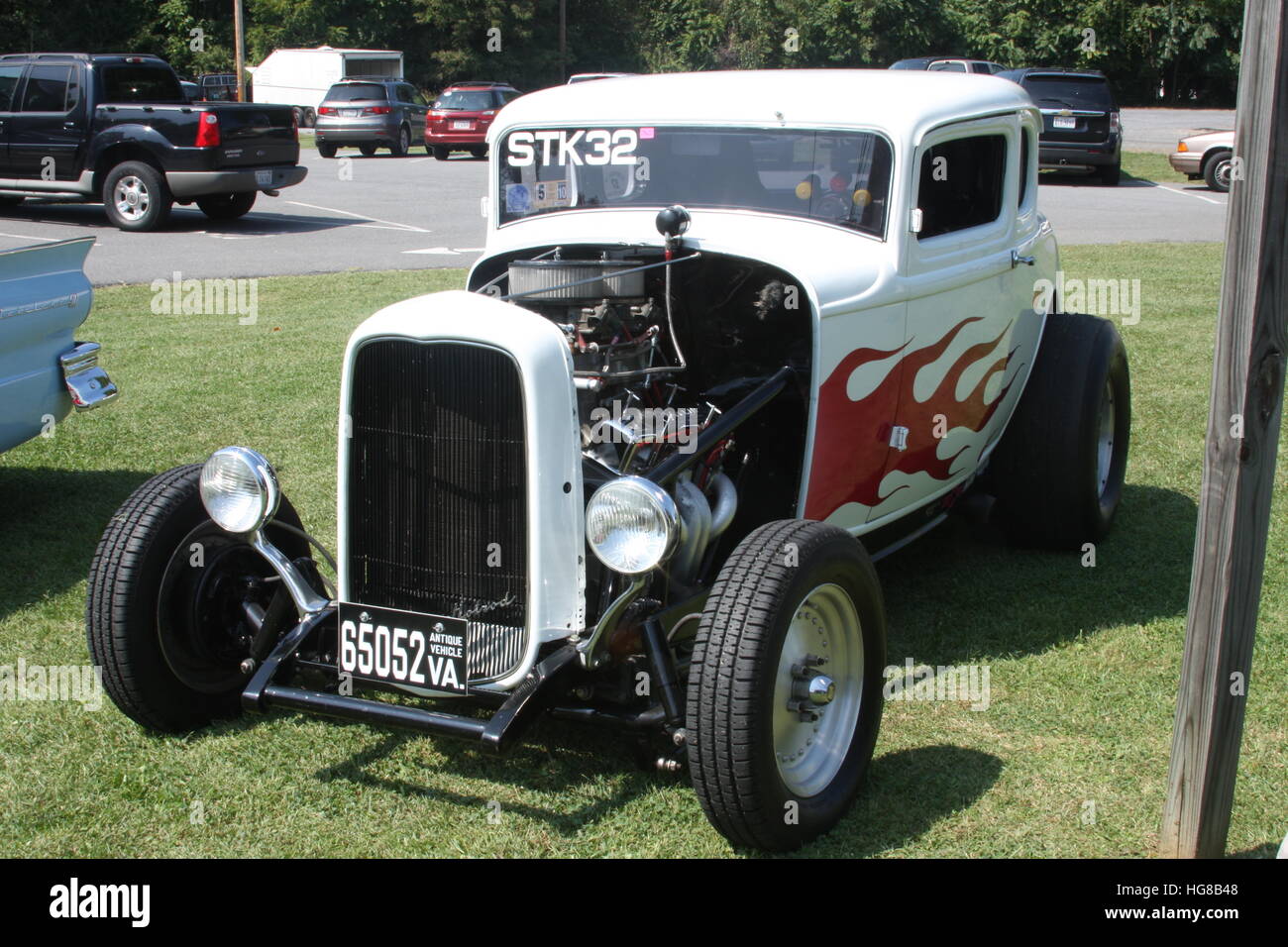 Retro/ vintage/ old/ antique car Stock Photo - Alamy