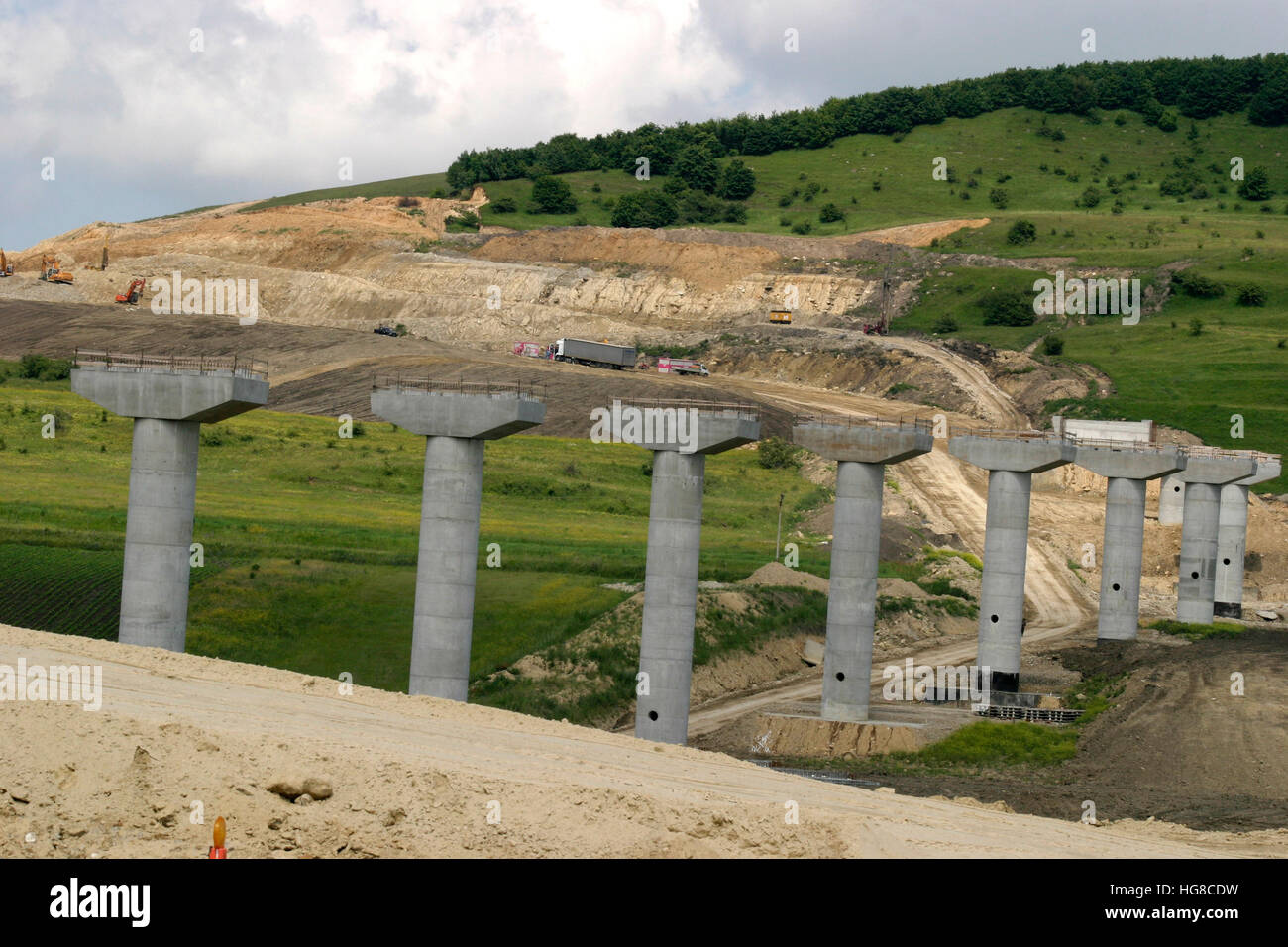 Incomplete bridge structure hi-res stock photography and images - Alamy