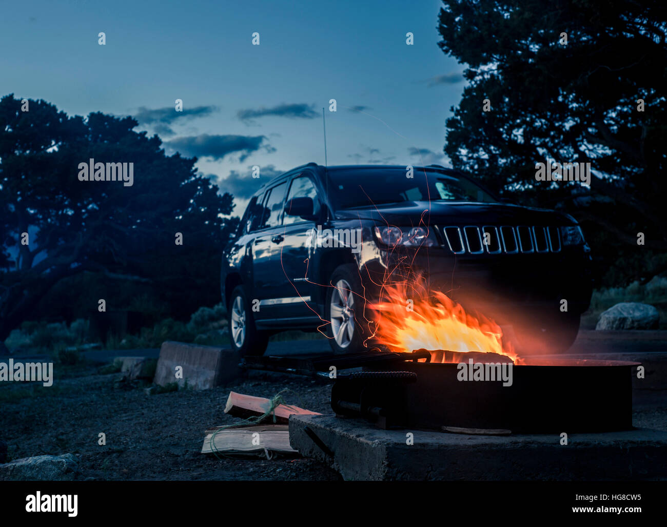 Stationary vehicle hi-res stock photography and images - Alamy