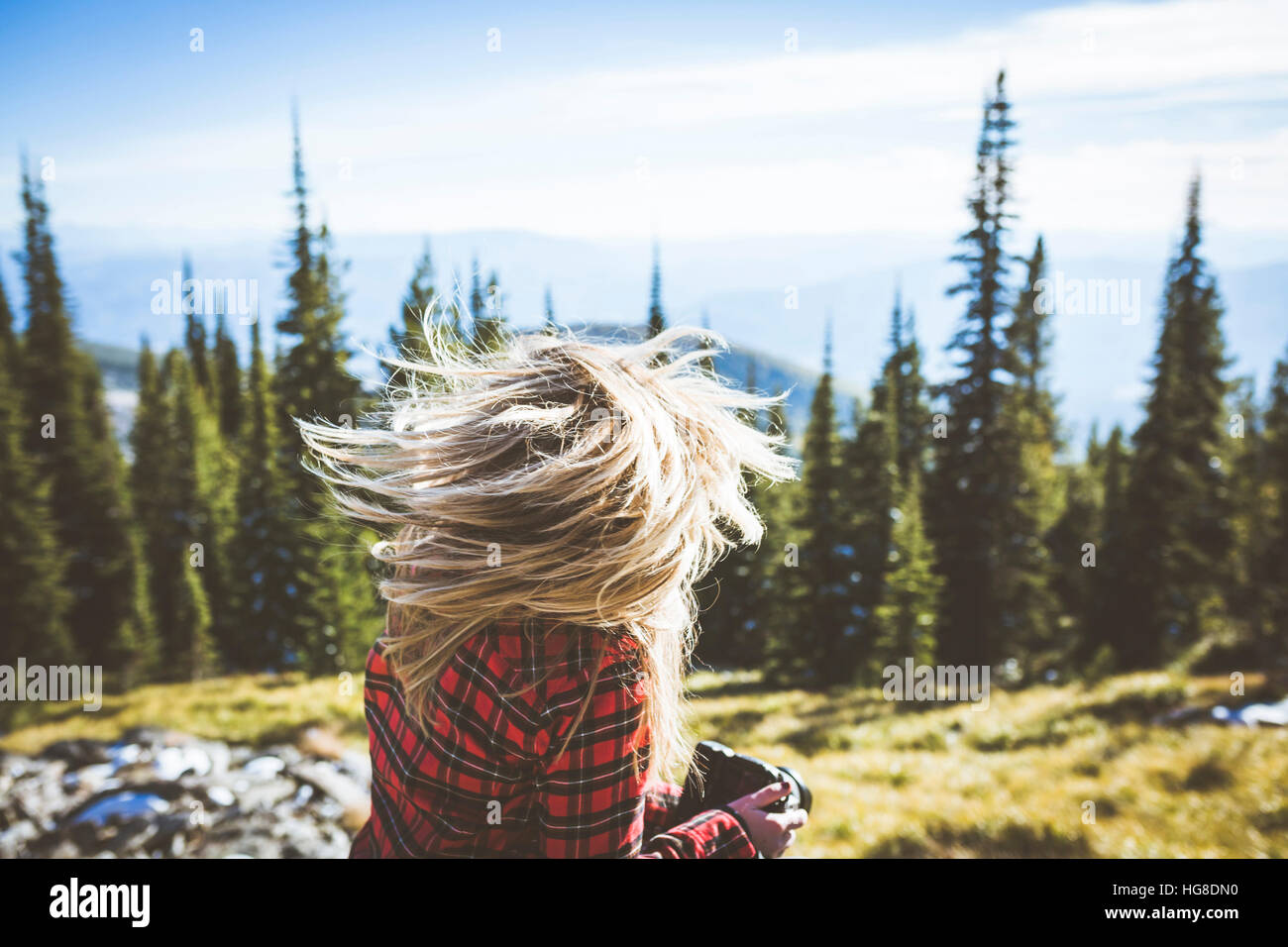 Old woman shaking head in hi-res stock photography and images - Alamy