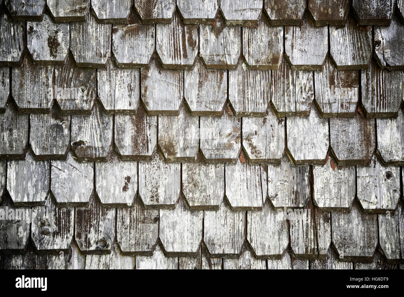 Old Roof With Shingles High Resolution Stock Photography and Images - Alamy