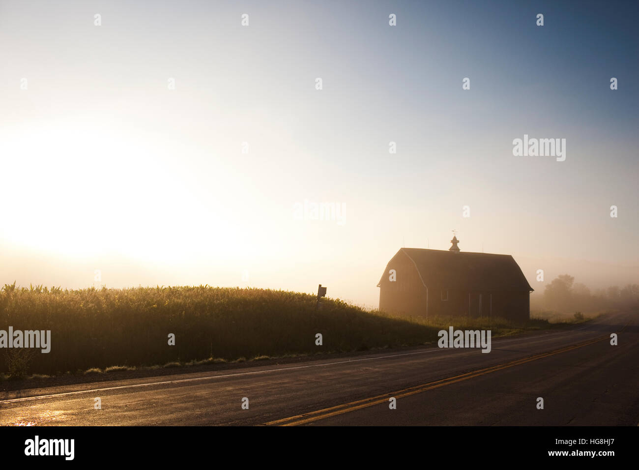 Maize barn hi-res stock photography and images - Alamy