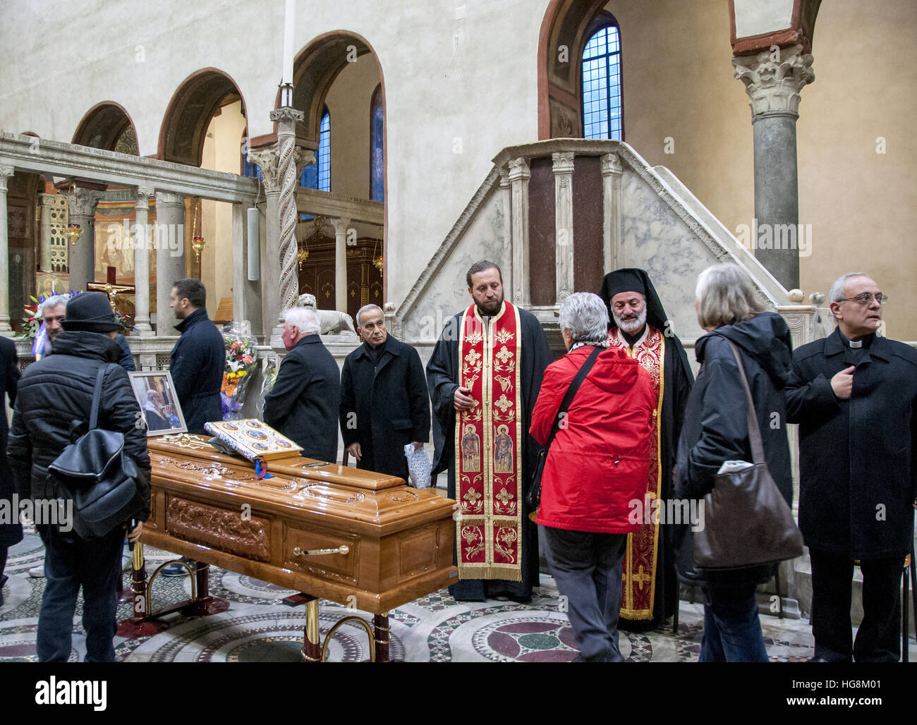 Rome, Italy. 05th Jan, 2017. The last goodbye to Hilarion Capucci ...