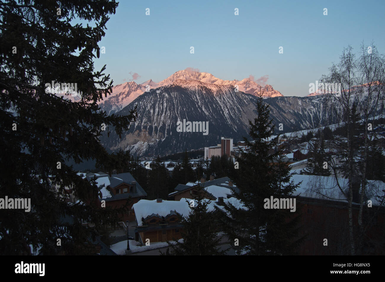 Courcheval France High Resolution Stock Photography and Images - Alamy