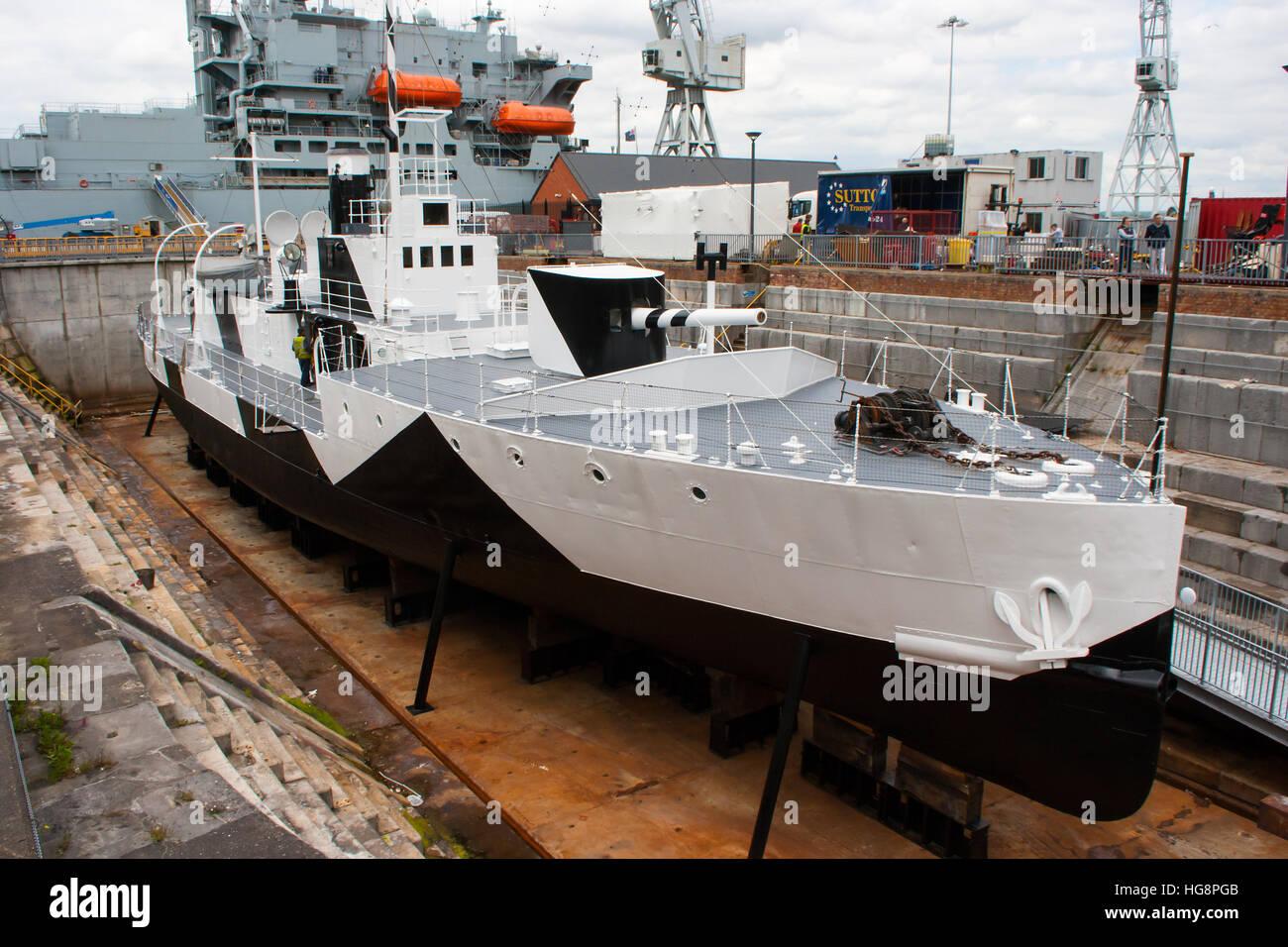 Hms bluebell hi-res stock photography and images - Alamy