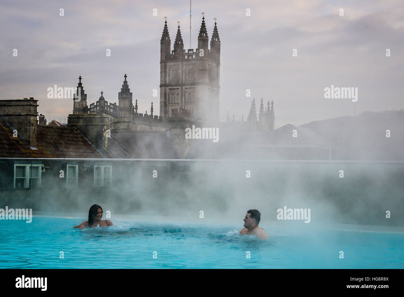 Freezing cold bath hi-res stock photography and images - Alamy