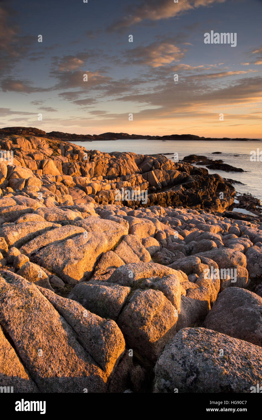 Beautiful sunset colours on the Ross of Mull near Ffionnphort, Isle of ...