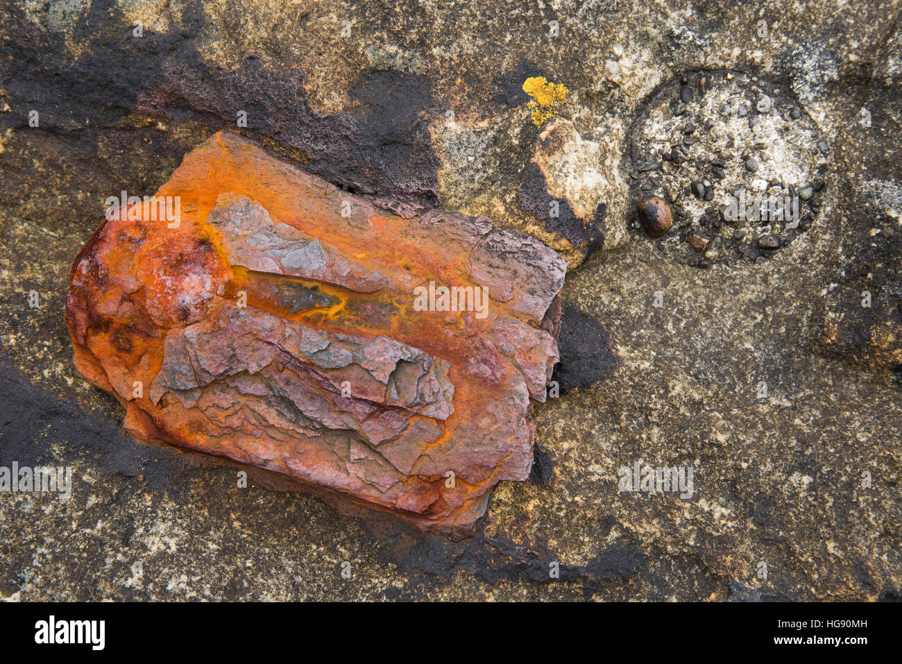 Carsaig bay pier hi-res stock photography and images - Alamy