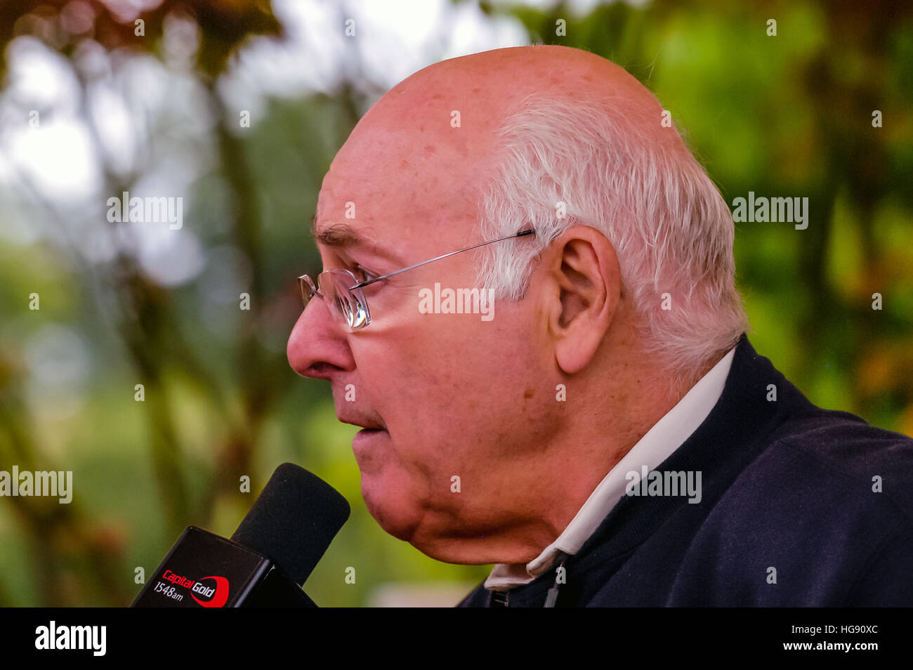 F1 Commentator High Resolution Stock Photography and Images - Alamy