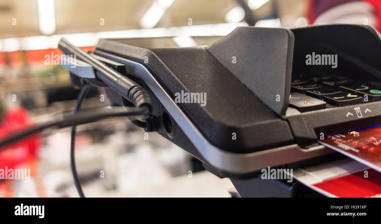 Card swipe machine hi-res stock photography and images - Alamy