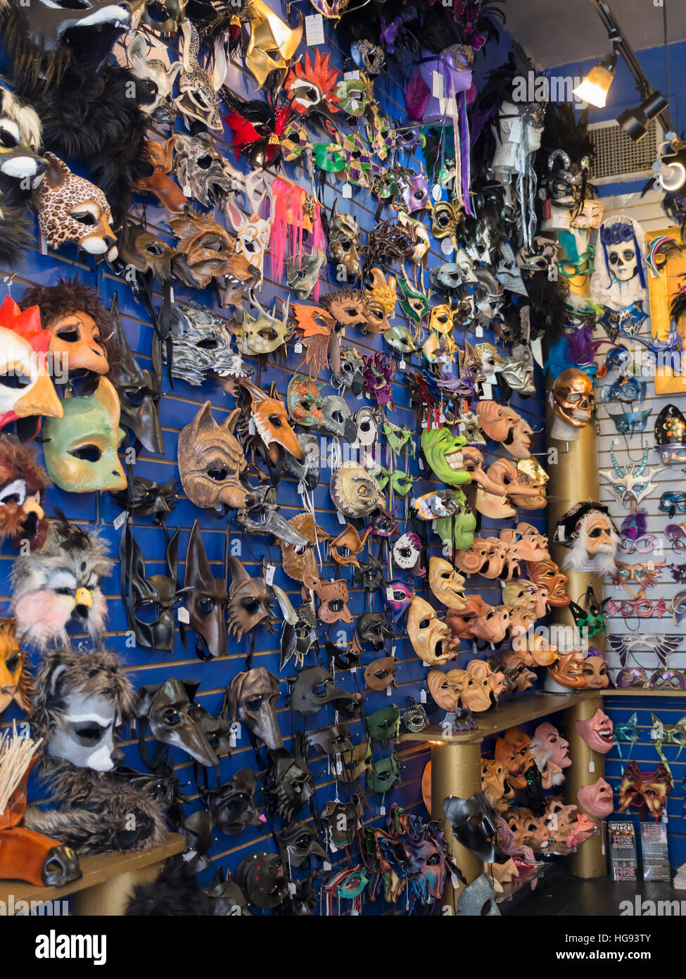 New orleans masks hi-res stock photography and images - Alamy