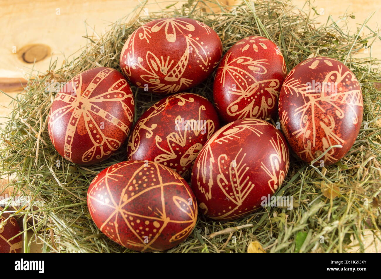 Red easter eggs dots hi-res stock photography and images - Alamy