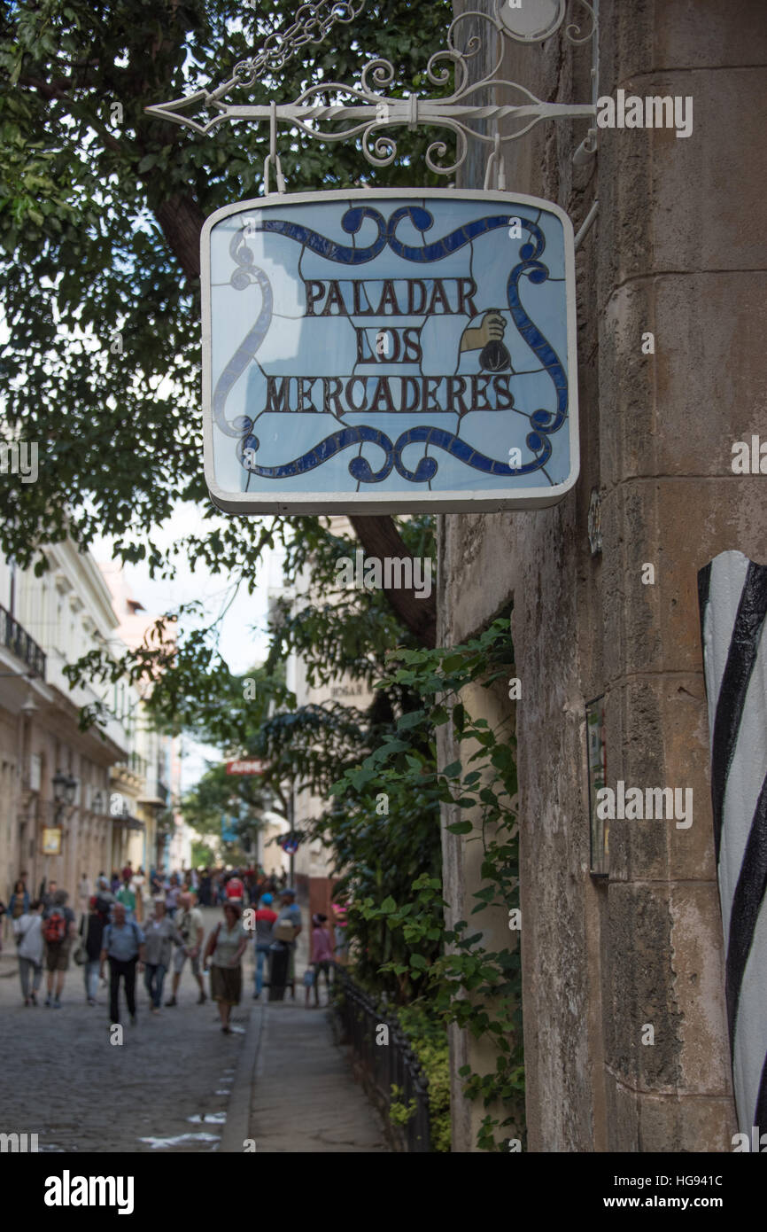 Cuba and paladar and food hi-res stock photography and images - Alamy