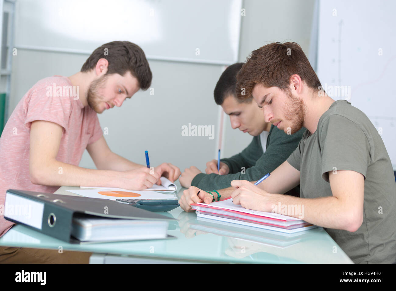 Person sat at desk hi-res stock photography and images - Alamy