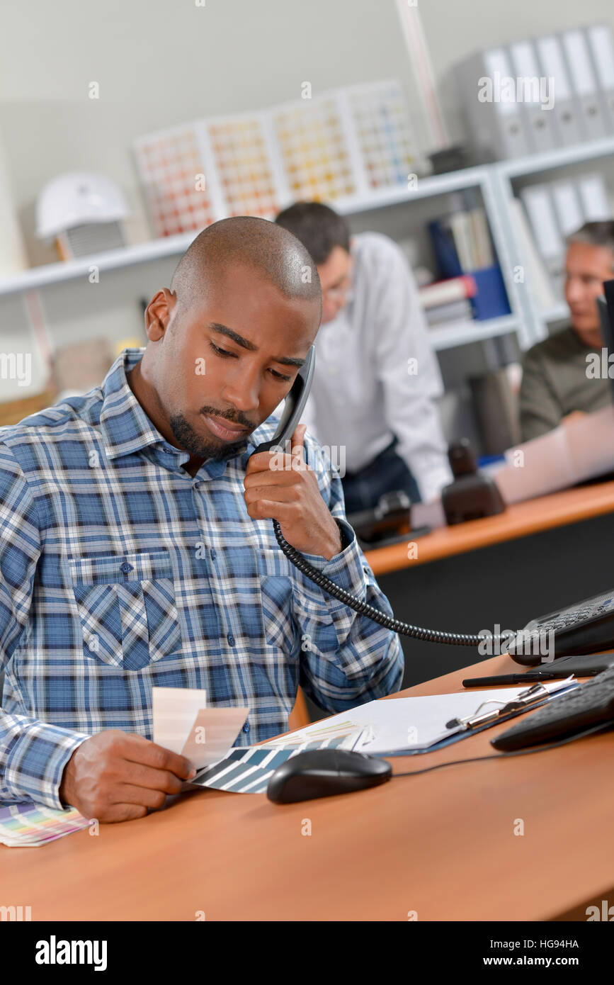 Answer phone hi-res stock photography and images - Alamy