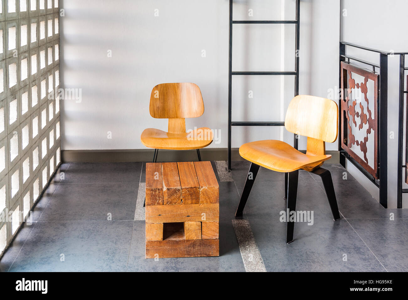 Wooden Chairs and Table in Relaxing Area Stock Photo - Alamy