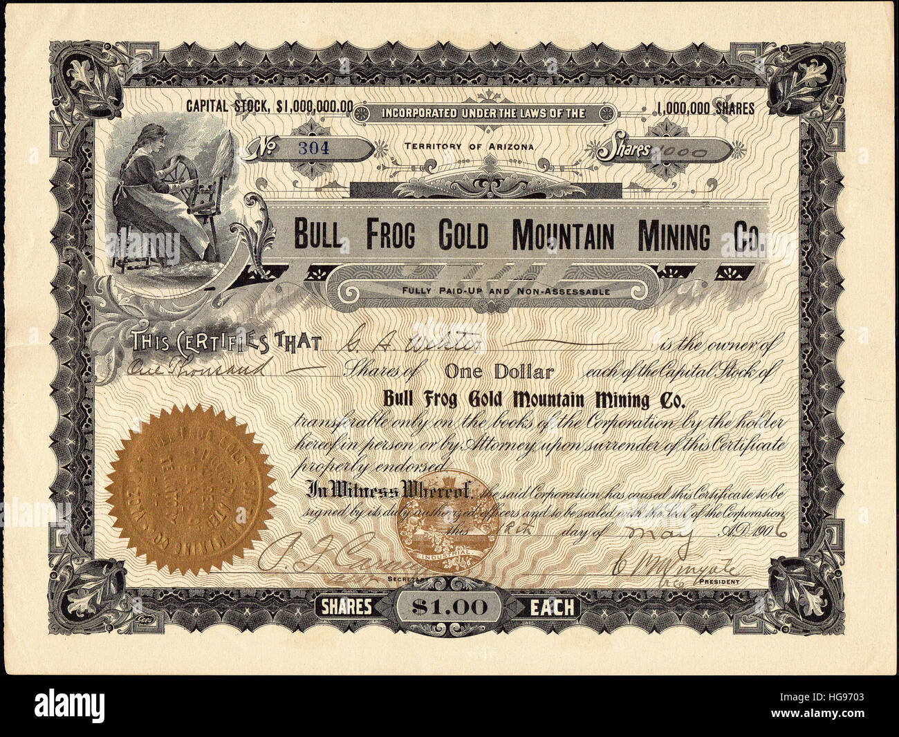 Gold mountain hi-res stock photography and images - Alamy
