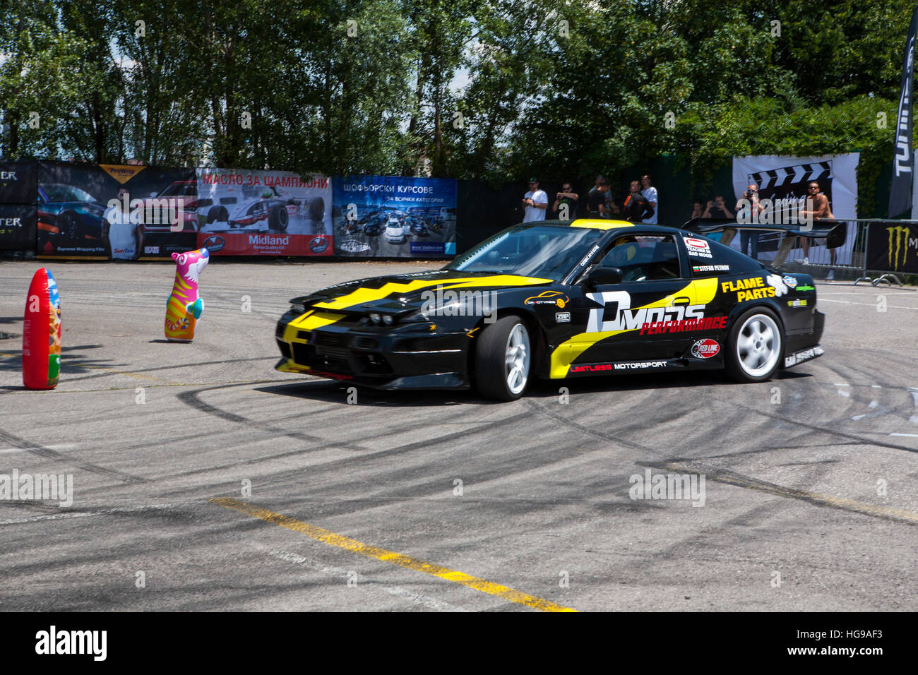 Skid circuit hi-res stock photography and images - Alamy