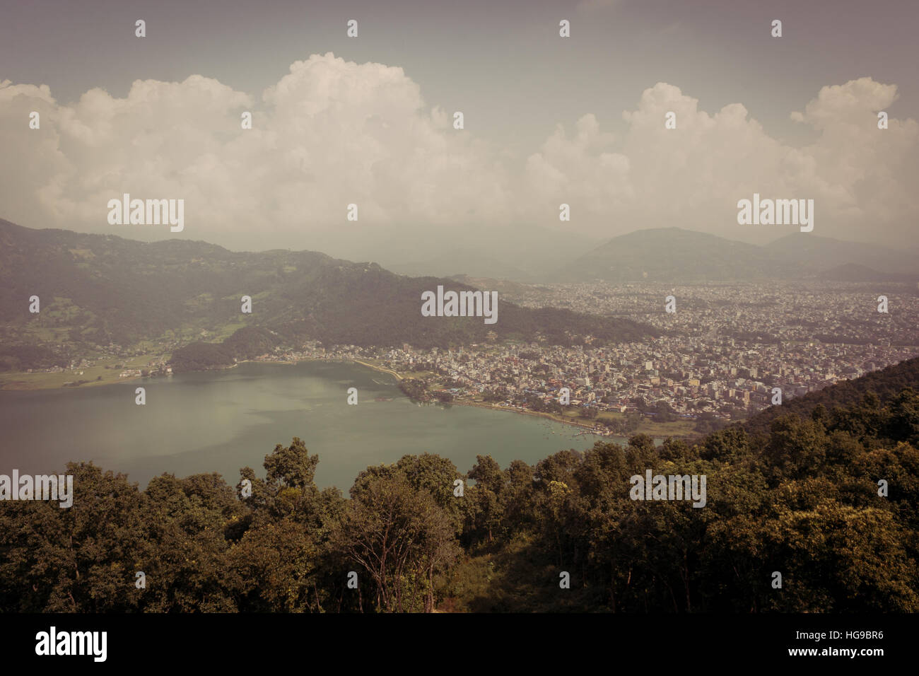 Aerial view of city with lake waterfront Stock Photo - Alamy