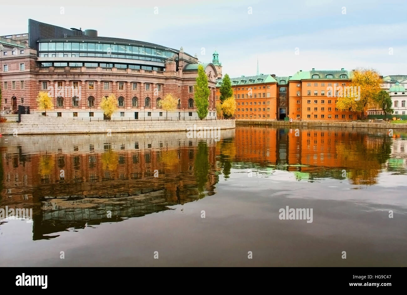 Swedish parliament building and reflection, Stockholm, Sweden Stock Photo - Alamy