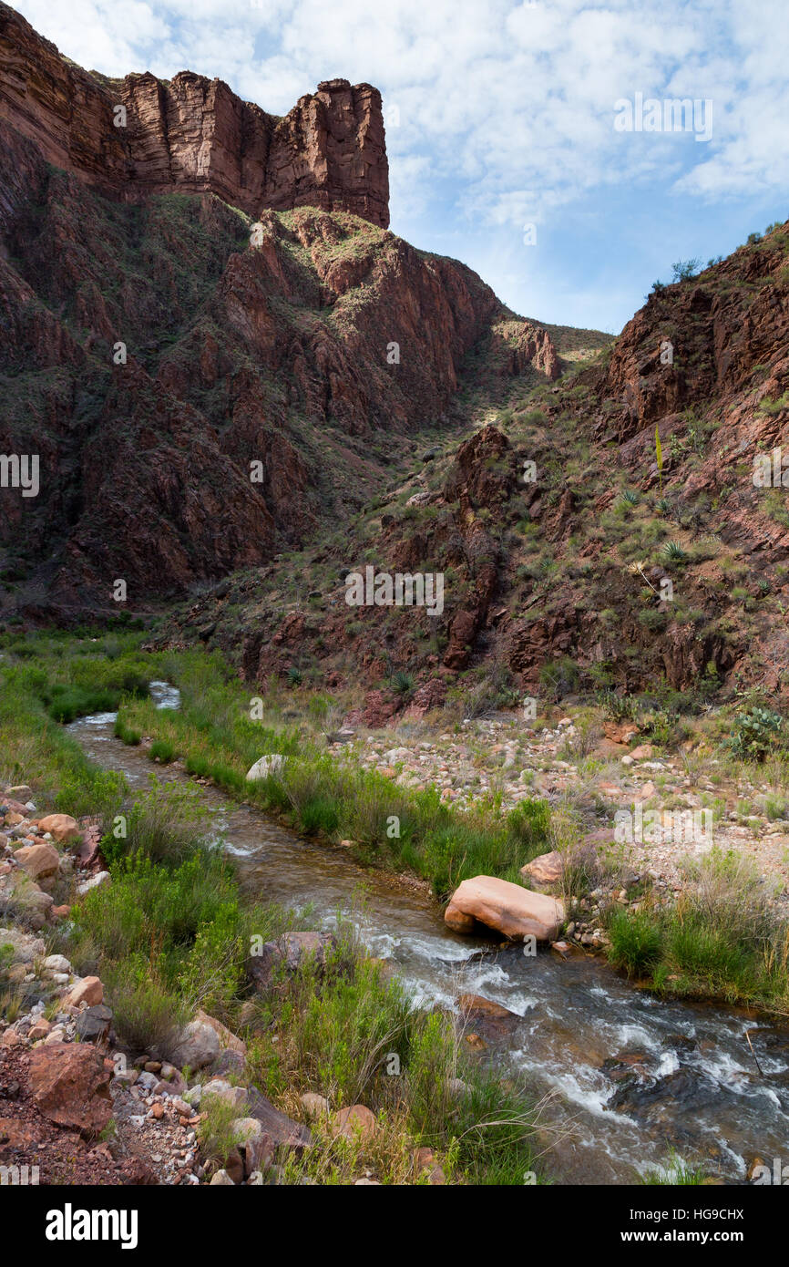 Grand canyon vishnu basement rocks hi-res stock photography and images ...