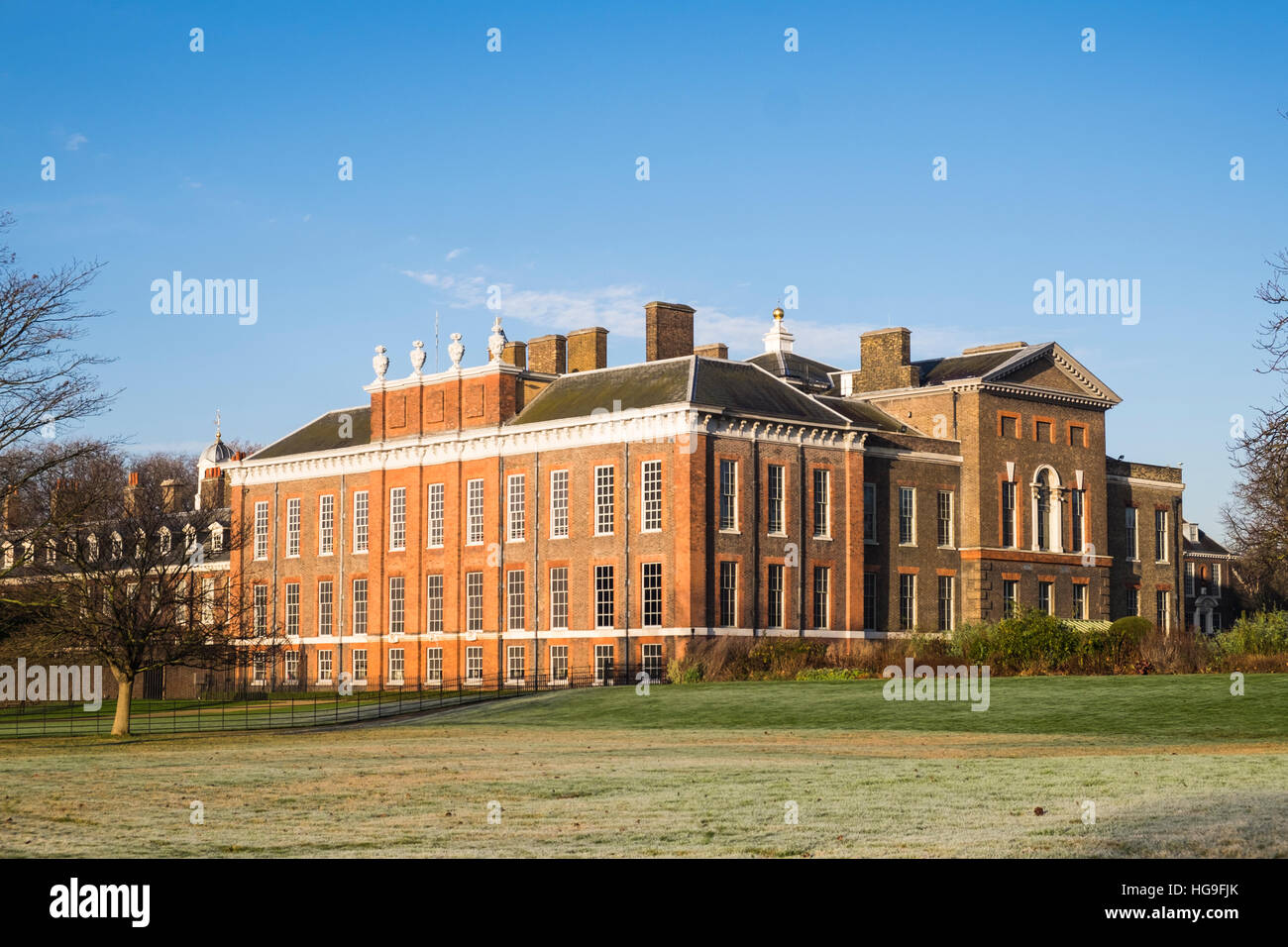Kensington Palace Gardens High Resolution Stock Photography and Images ...