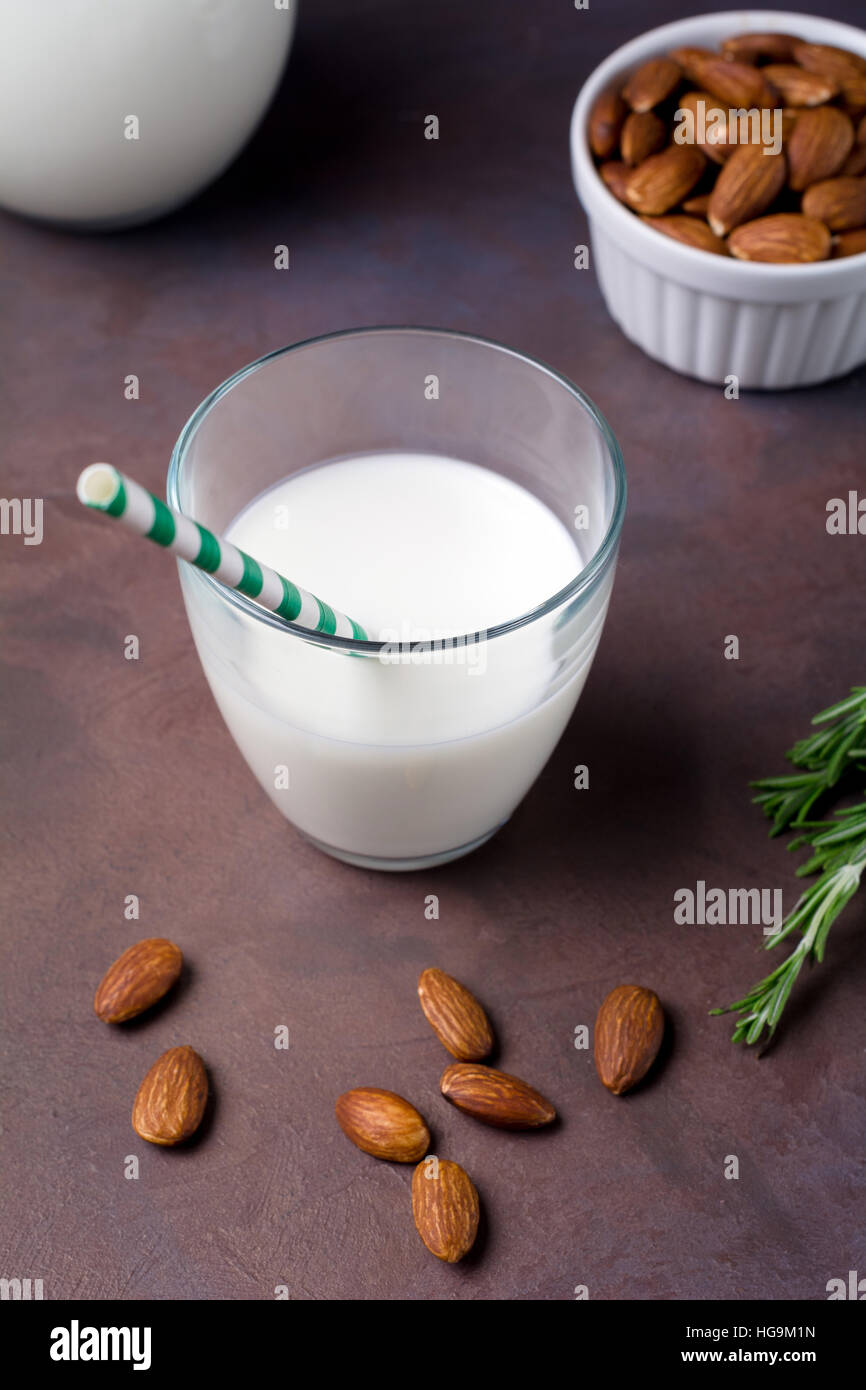Almond milk glass hi-res stock photography and images - Alamy