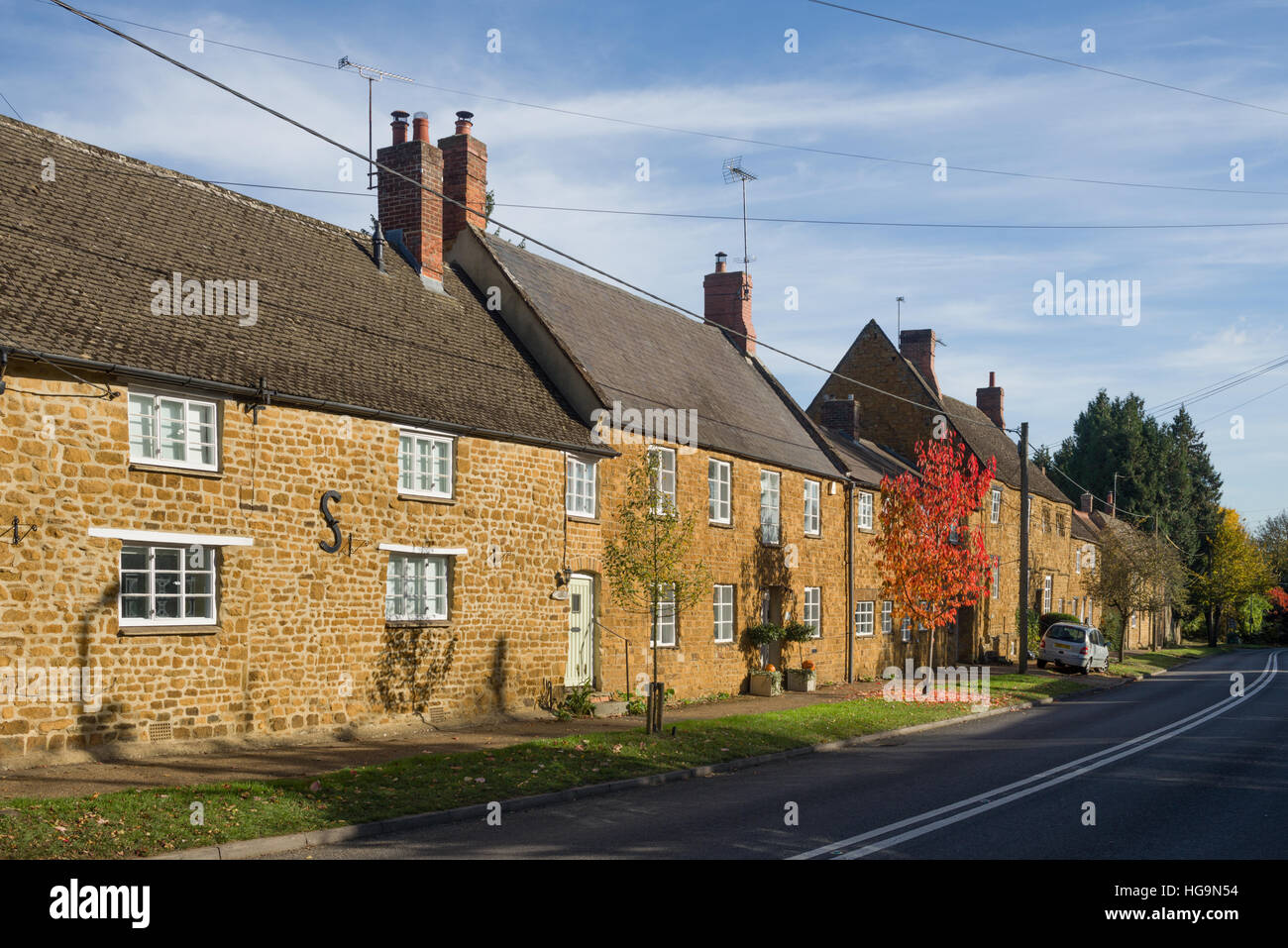 Deddington oxfordshire village hi-res stock photography and images - Alamy