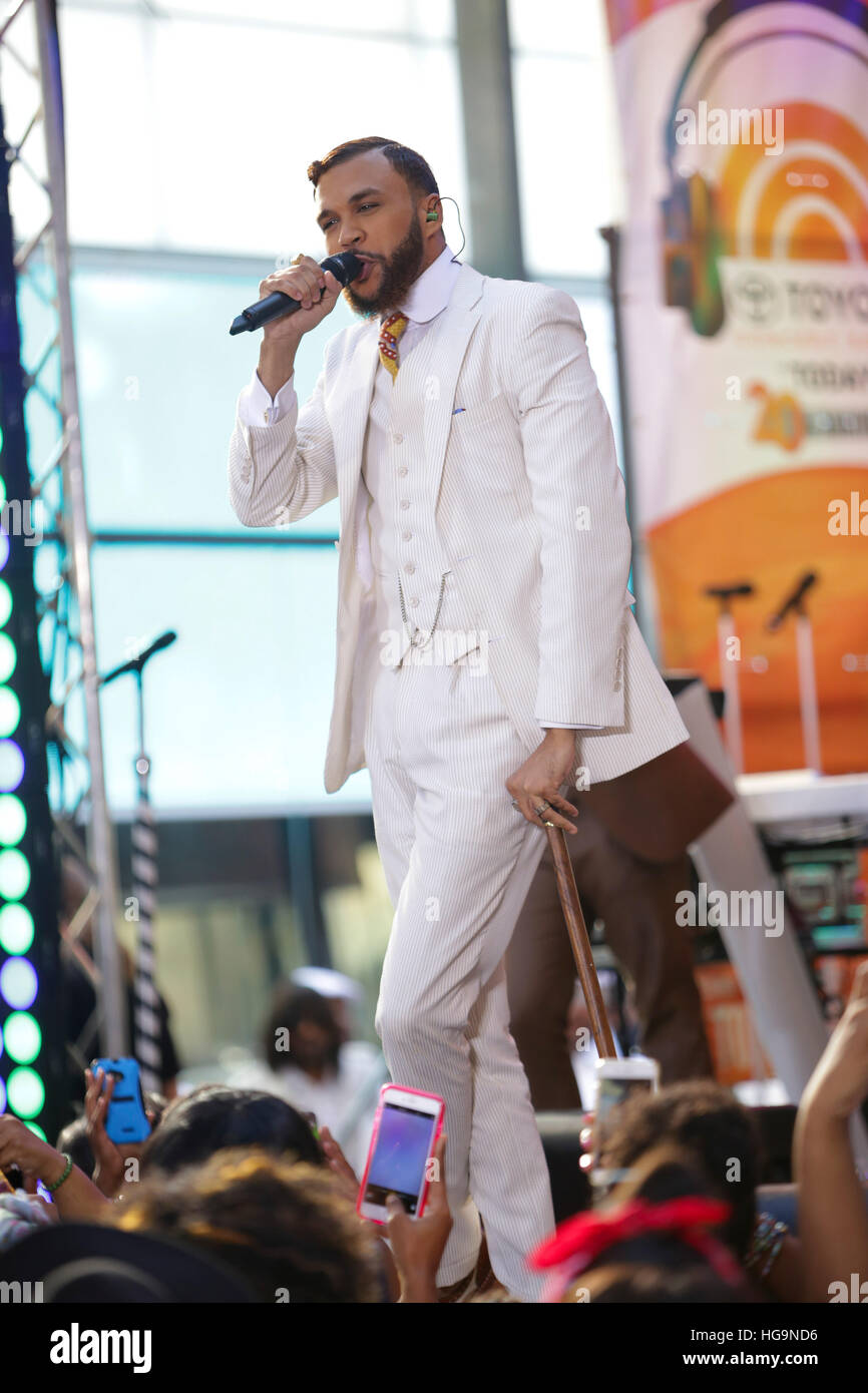 Jidenna hi-res stock photography and images - Alamy