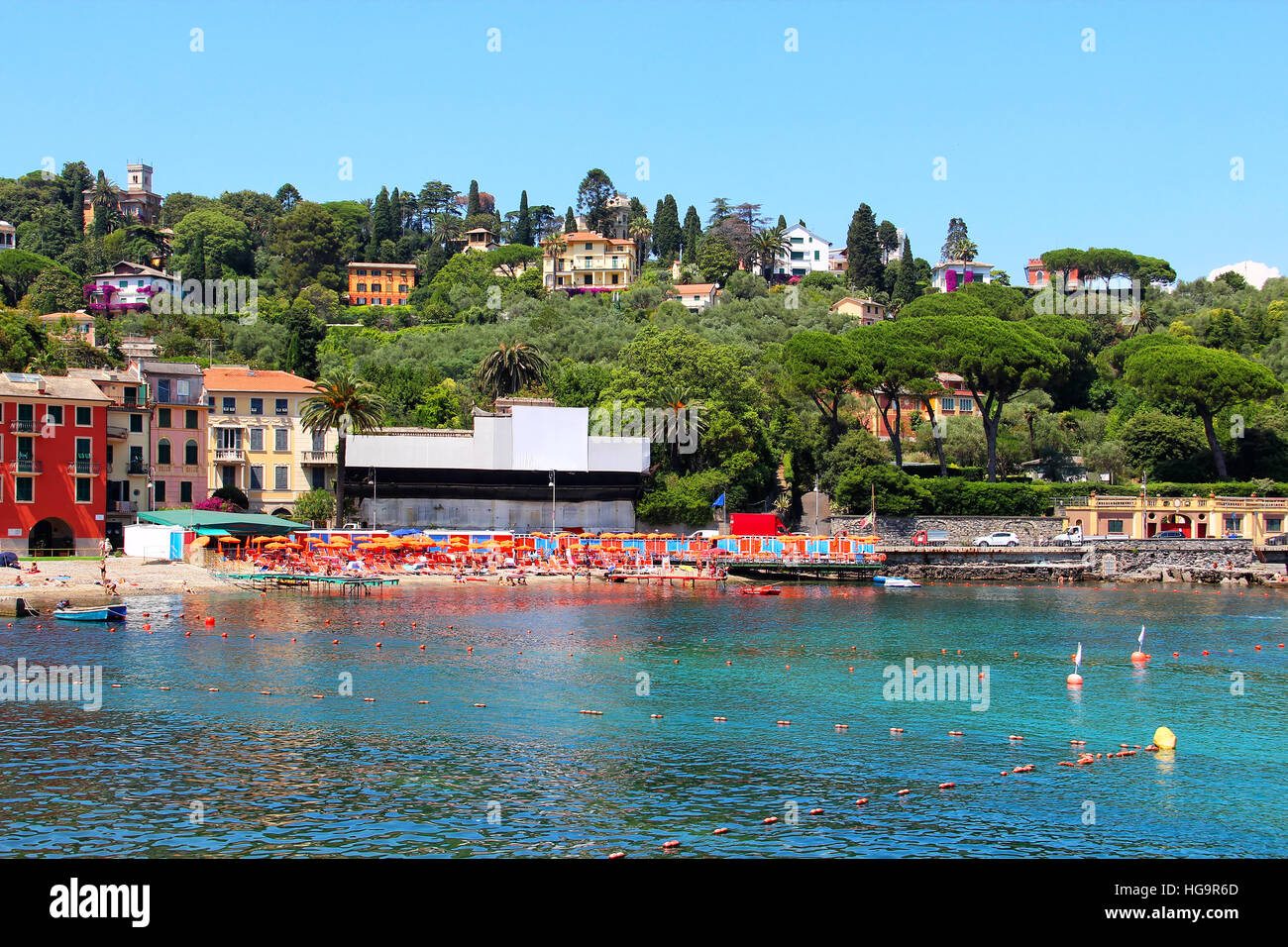 Rapallo beach hi-res stock photography and images - Alamy