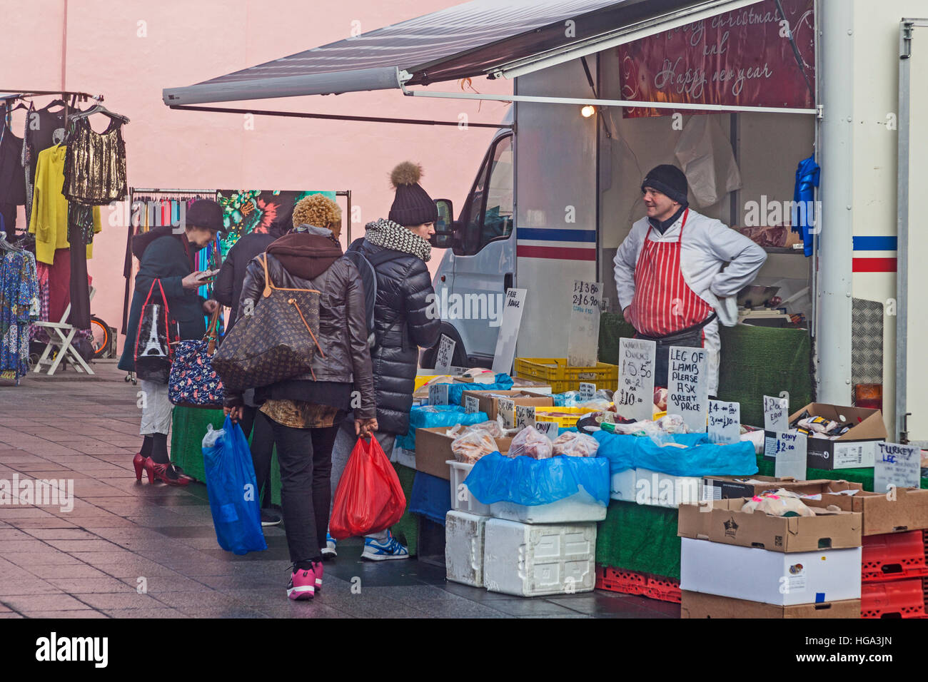 Mobile food stall hi-res stock photography and images - Alamy
