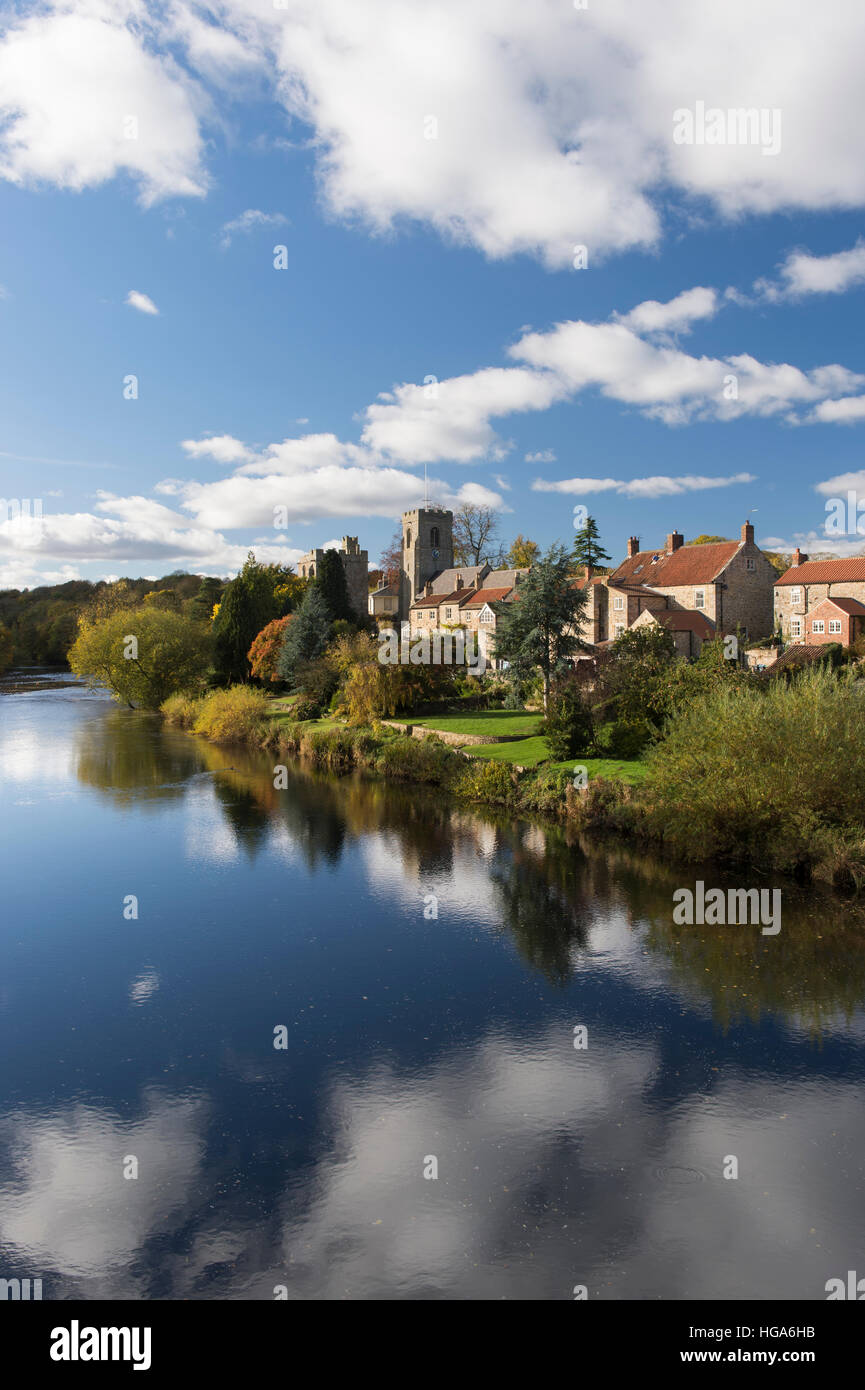 West tanfield in lower wensleydale hi-res stock photography and images ...