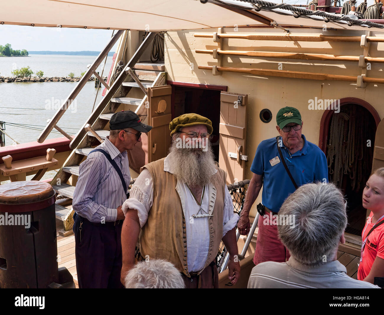 Jamestown ferry hi-res stock photography and images - Alamy