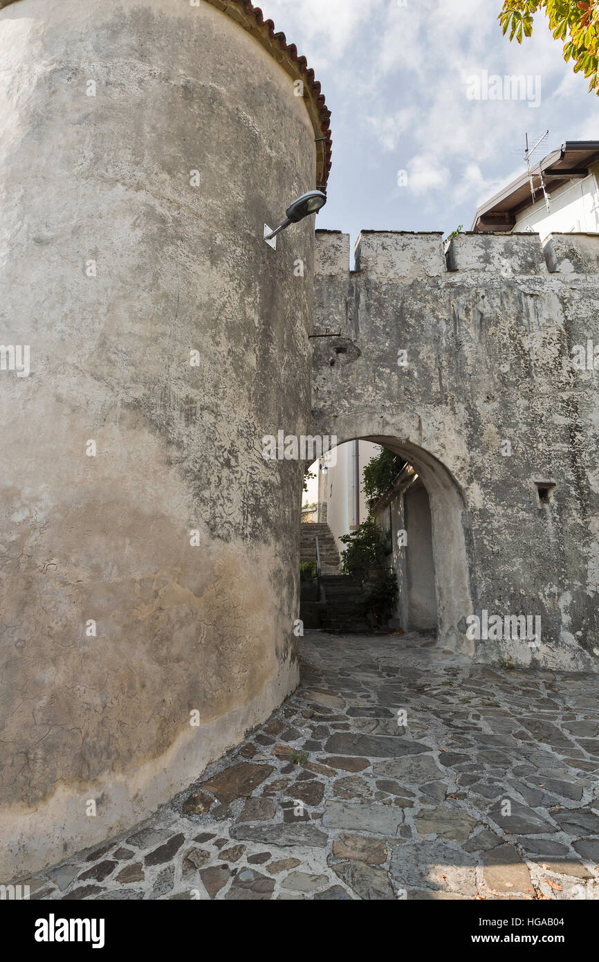 Medieval tower gate hi-res stock photography and images - Alamy