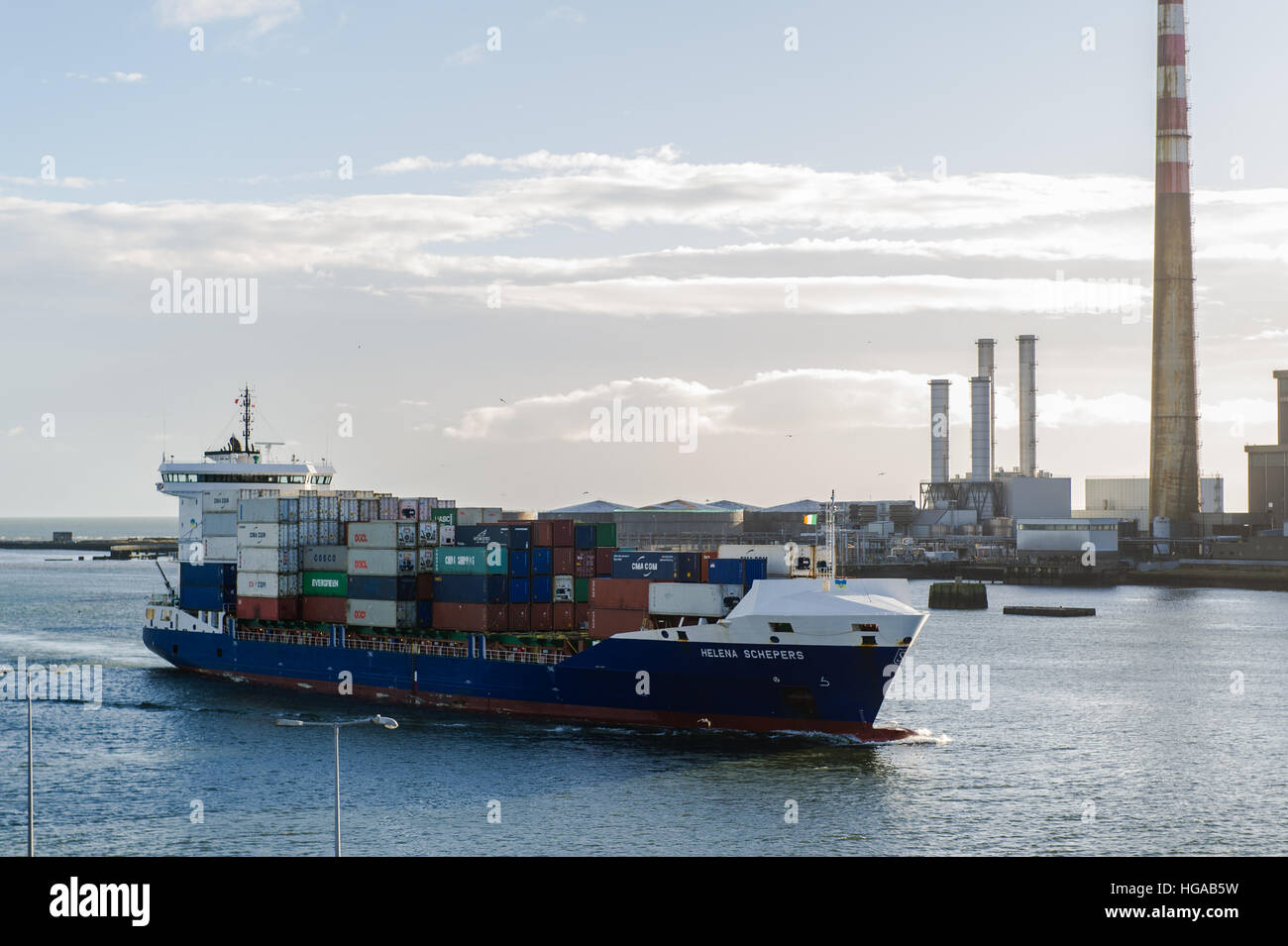 Container ship Helena Schepers enters Dublin Port on a winters day with ...