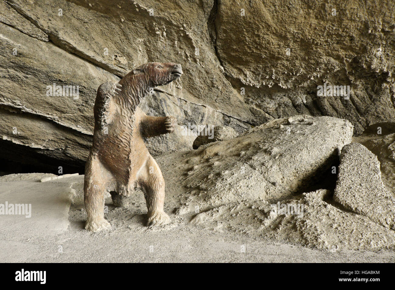 Life-size replica of prehistoric Mylodon at Monumental Natural Cueva de ...
