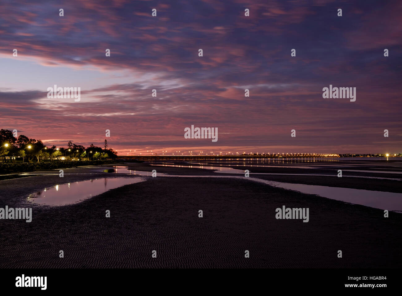 Winter sunset brighton waterfront hi-res stock photography and images ...