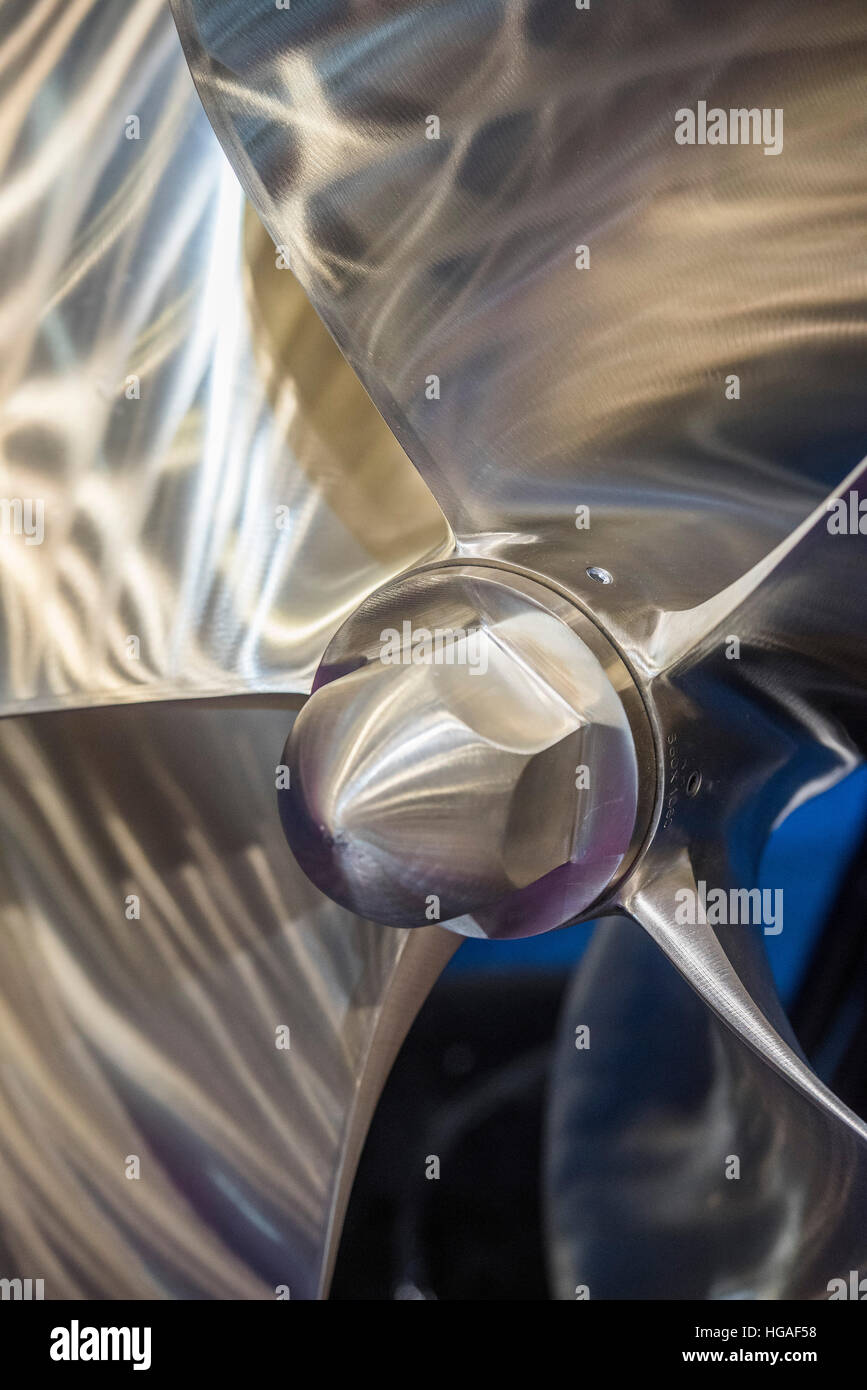 London, UK. 6th Jan, 2017. A Teignbridge bespoke propeller - The London ...